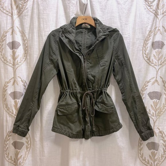 BE COOL | Jackets & Coats | Green Utility Jacket With Hood Drawstrings ...
